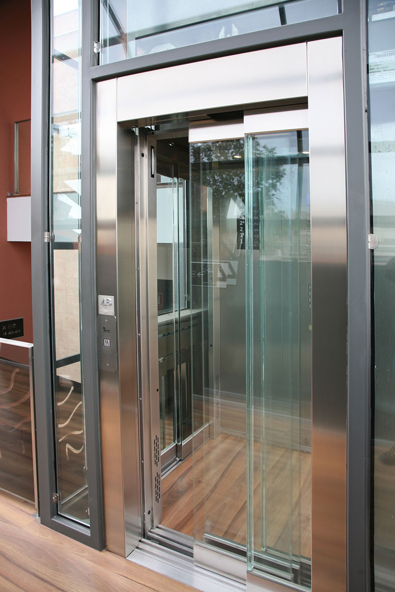 MP Flex. New construction. Hotel. Spain | MP Lifts
